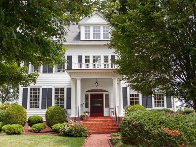 609 Bridge St, Hampton, VA 23669