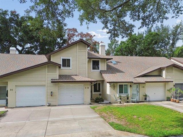 609 Green Valley Rd Apt I2, Palm Harbor, FL 34683