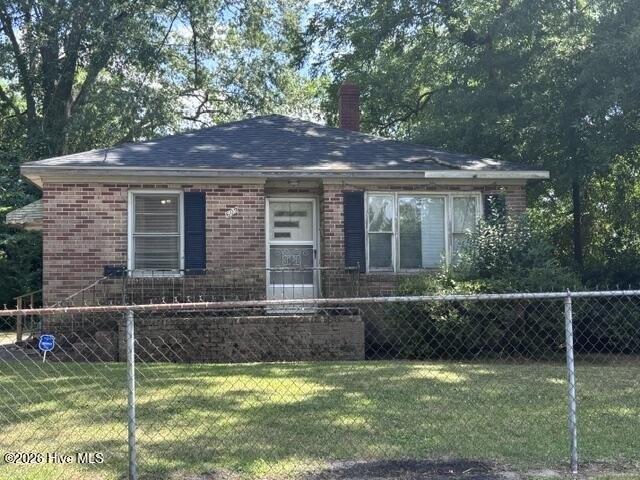 609 E Vernon Ave, Kinston, NC 28501
