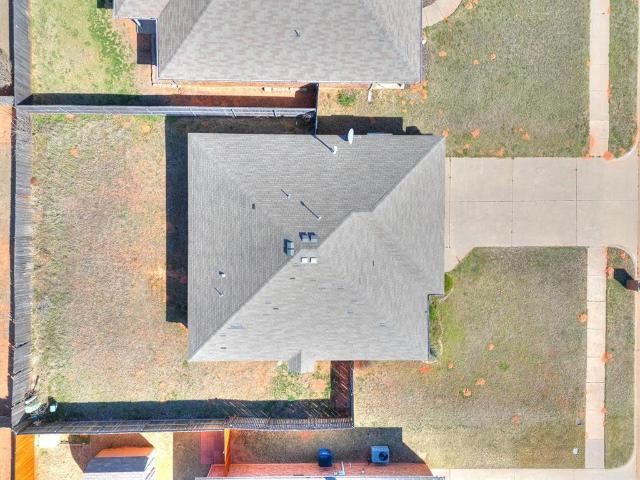 609 E Linden Lane
