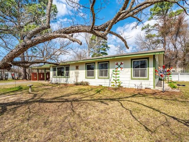 609 E Quitman St, Alba, TX 75410