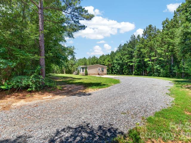 609 Edwards Road
