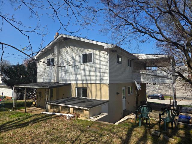 609 Foster Road