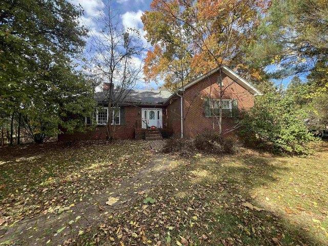 609 Farms Dr, Fairmont, WV 26554