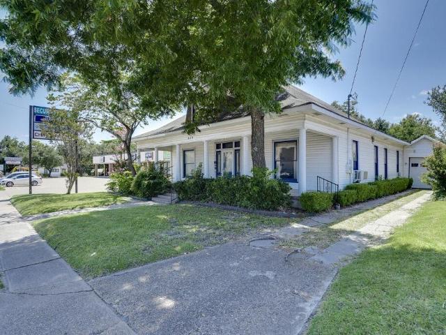609 Ferris Avenue