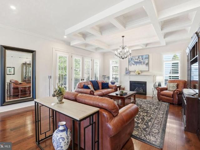 609 kingsley road sw, vienna, us, va