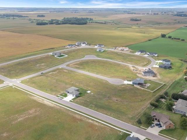 609 Hanna Trl, Crooks, SD 57020