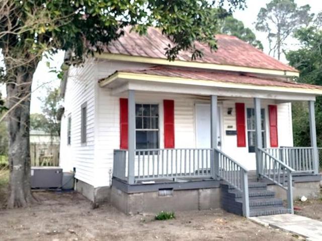 609 Harnett St, Wilmington, NC 28401