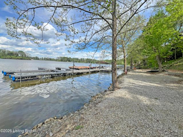 609 Hillandale Dr