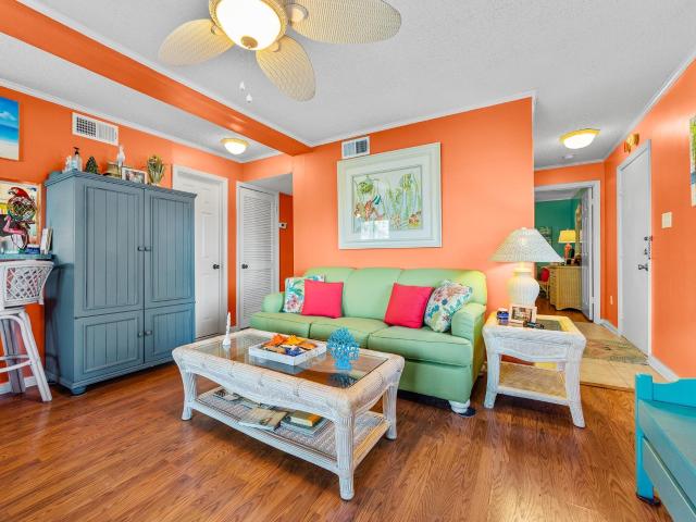 609 Hillside Dr. D 7