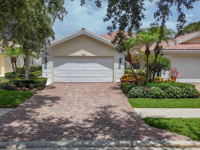 609 Hudson Bay Dr, Palm Beach Gardens, FL 33410