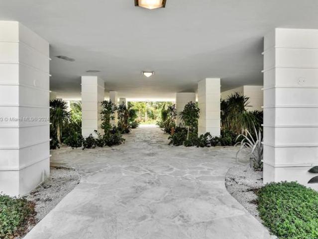609 Ocean Dr #3G, Key Biscayne, FL 33149