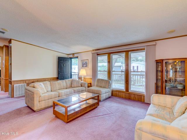 609 Outrigger Court