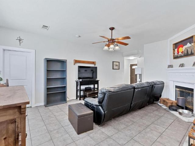 609 Lonestar Park Lane