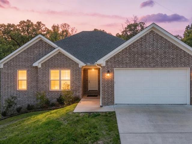 609 Lucy Ln, Alexander, AR 72002