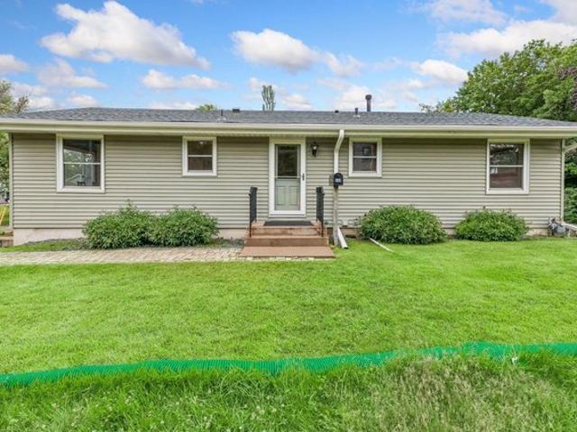609 Mill St, Excelsior, MN 55331