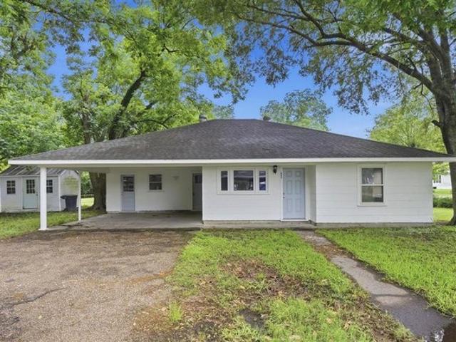 609 N Elm St, Welsh, LA 70591