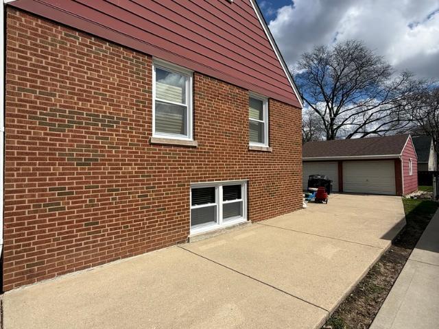 609 N Hamlin Ave, Park Ridge, IL 60068 | Compass