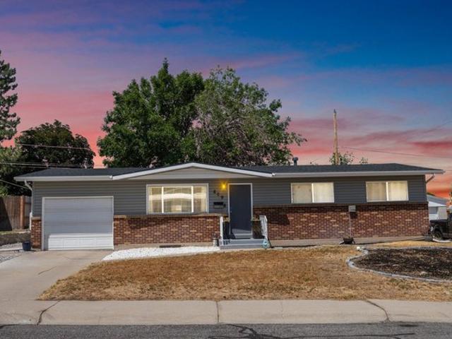 609 N Nelson Ave E, Tooele, UT 84074