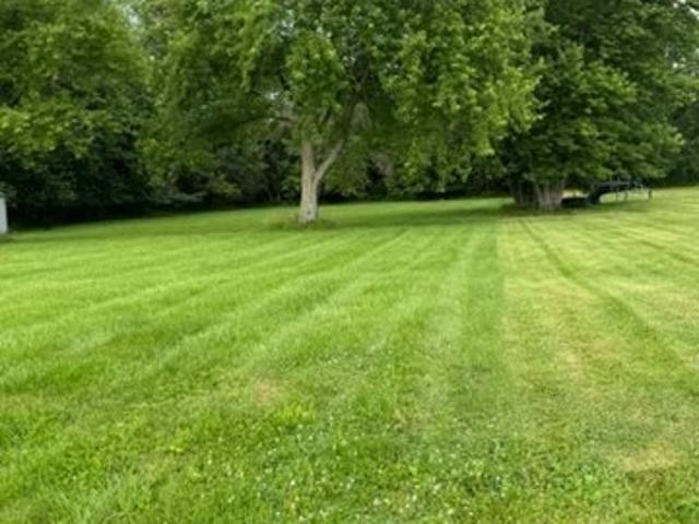 609 NE 11th St, Linton, IN 47441