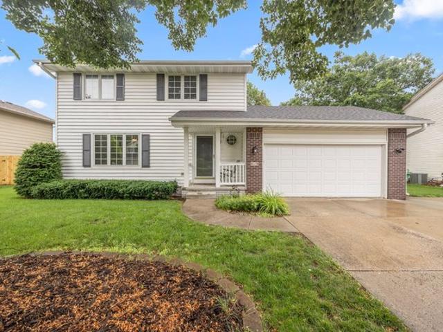 609 NE Lowell Dr, Ankeny, IA 50021