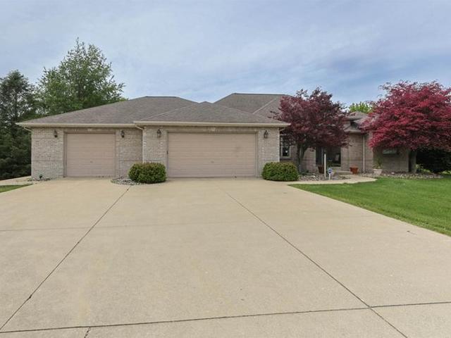 609 S Bray St, New Carlisle, IN 46552