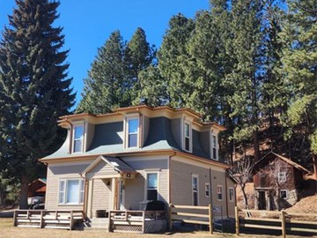 609 Solleder Ln, Darby, MT 59829