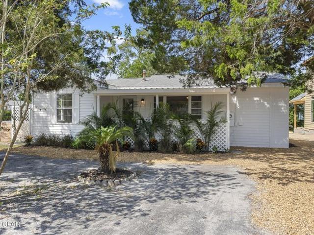 609 Sea Breeze Dr, Panama City Beach, FL 32413