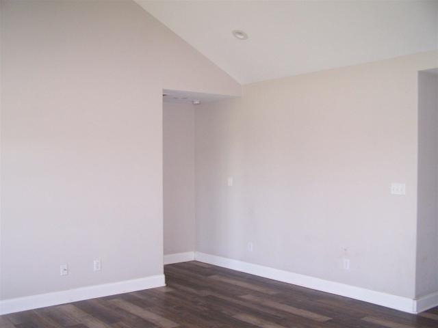 609 St George Way