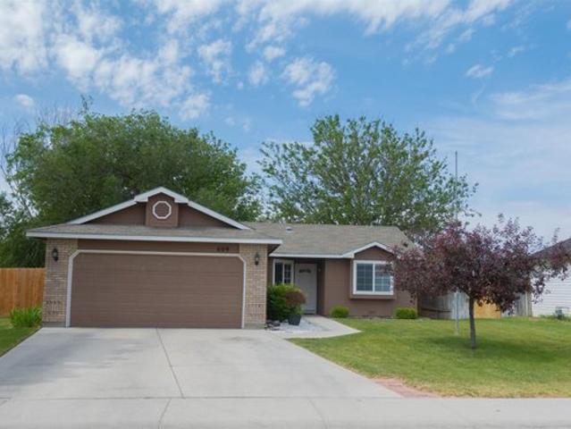 609 Stony Meadow Dr, Nampa, ID 83686