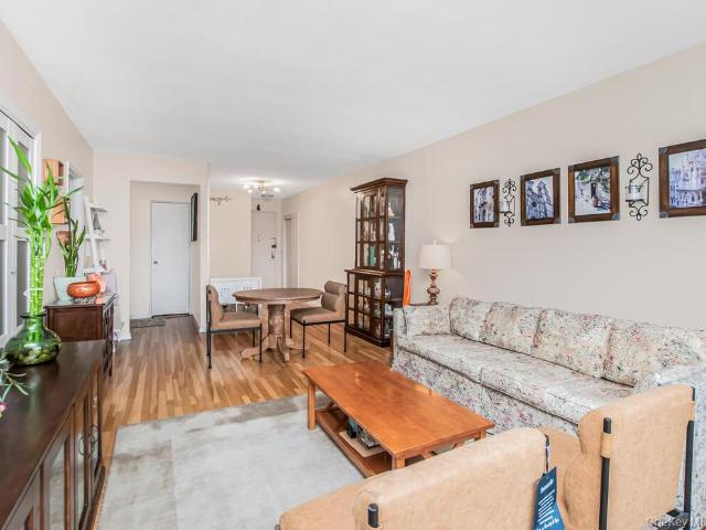 609 Palmer Road 6C