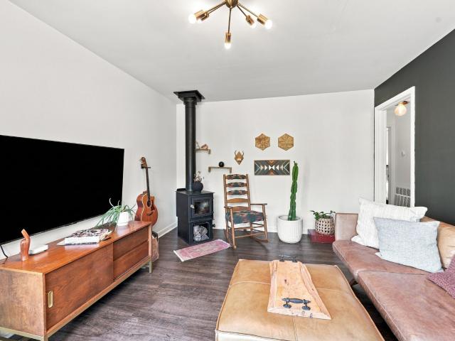 609 Rosebank Ave # D