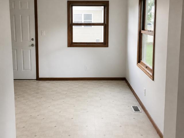 609 W Clark Street
