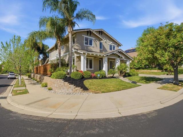 609 Whitby Ln