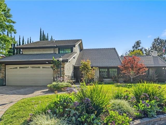 609 Willowbrook Cir, Monrovia, CA 91016