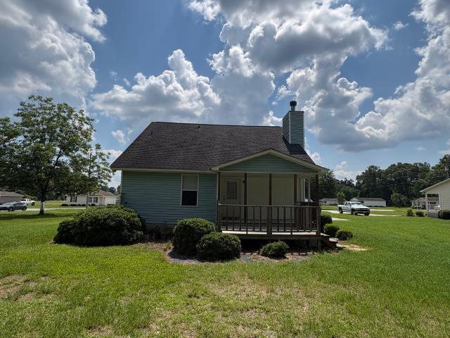 609 Windcrest Drive