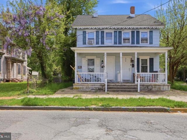 60 62 Walnut Street
