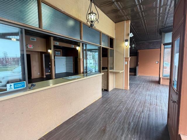 60 62 Lawrence St, Glens Falls, NY 12801 | MLS #202615 | Compass
