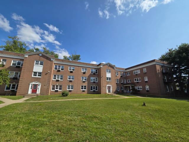 60 66 White Horse Pike, Hamilton