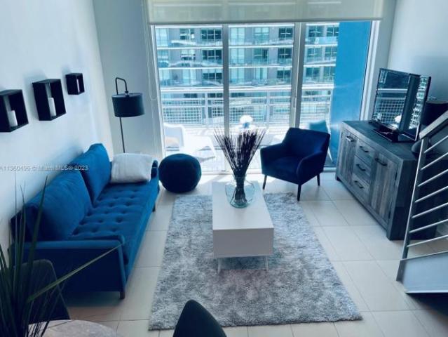 60 13th St SW #1820, Miami, FL 33130