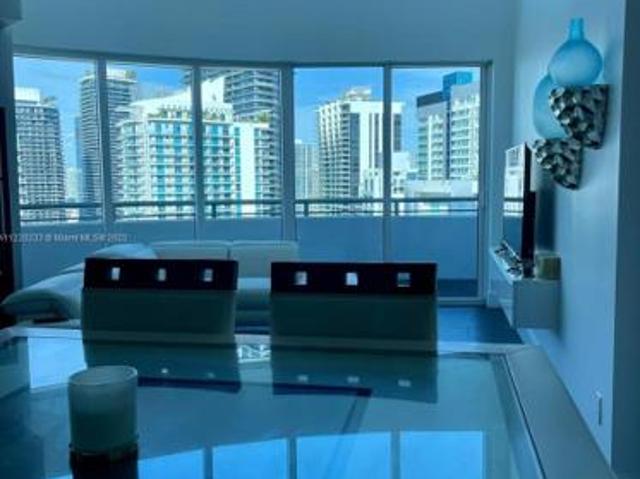 60 13th St SW #3426, Miami, FL 33130