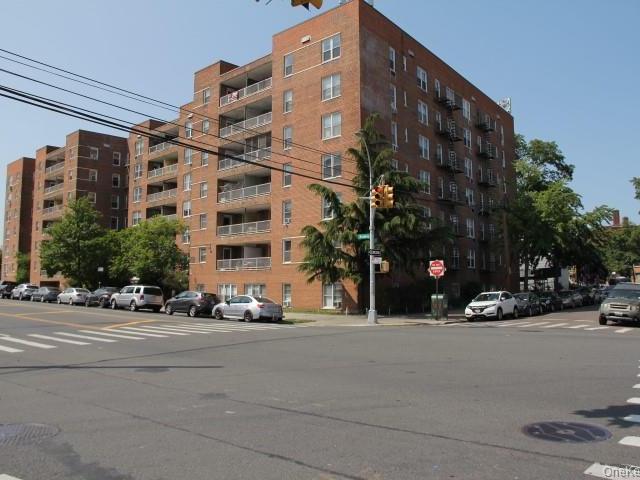 60 11 Broadway, Unit 6A