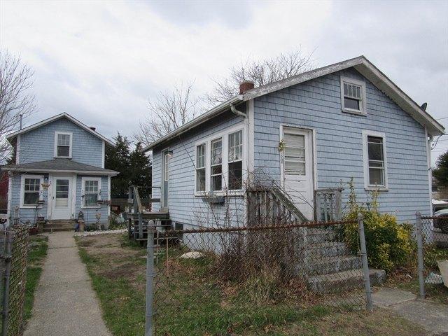 60 11th St, Wareham, MA 02538