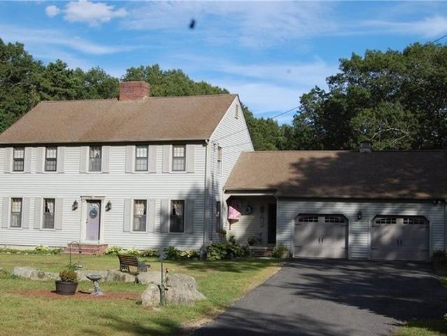 60 Trout Brook Ln, Scituate, RI 02857