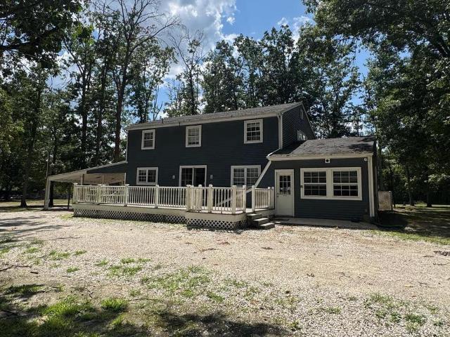60 Trestle Avenue