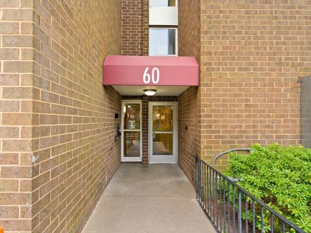 60 Van Dorn # 506