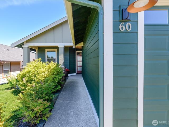 60 Village Green