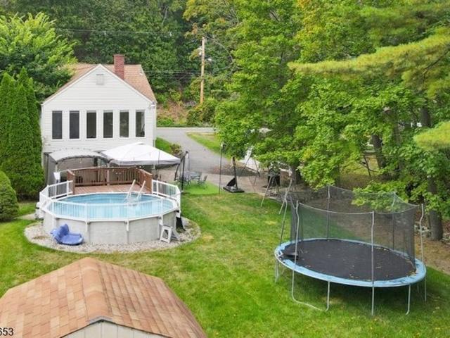 60 W End Ave, Newton, NJ 07860