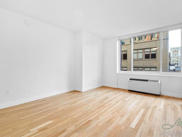 60 W 23rd Street 1405