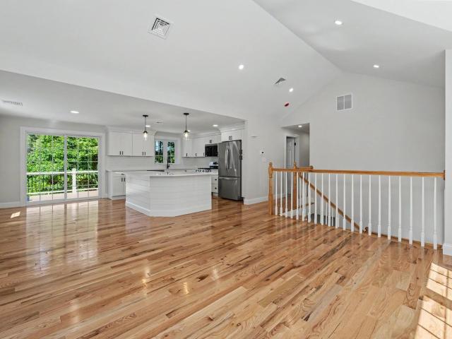 60 Walnut Hill Road
